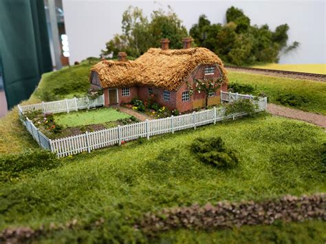 Image result for Layout Model Phorohoot