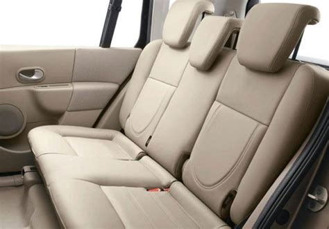 Renault Modus Rear Seats Interior Picture | CarKhabri.com