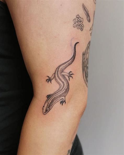 20 Amazing Lizard Tattoo Designs That Are Off The Scales