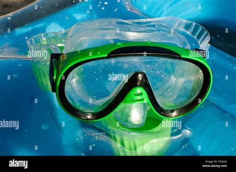 Image result for Diving Mask Finding Nemo