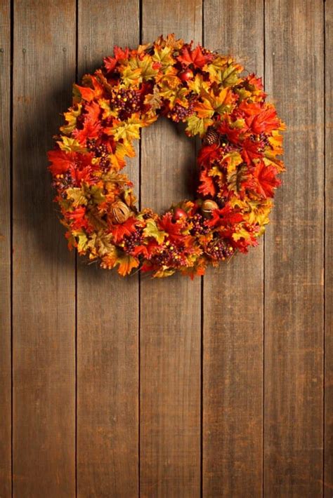 23 Fall Wreath Decor Ideas - Shannon Torrens