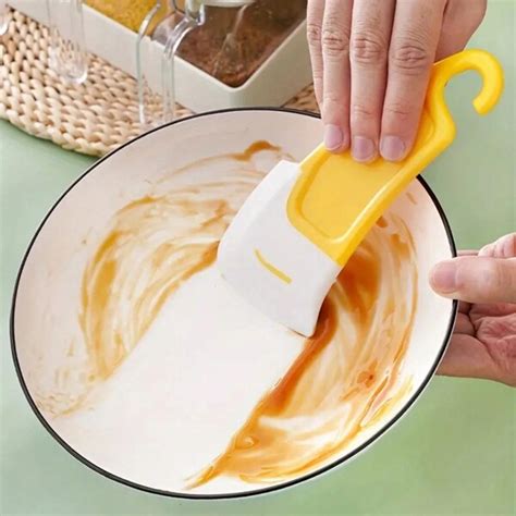 1pc Silicone Pan Scraper Kitchen Utensil, Bowl Scraper, Non-Stick ...