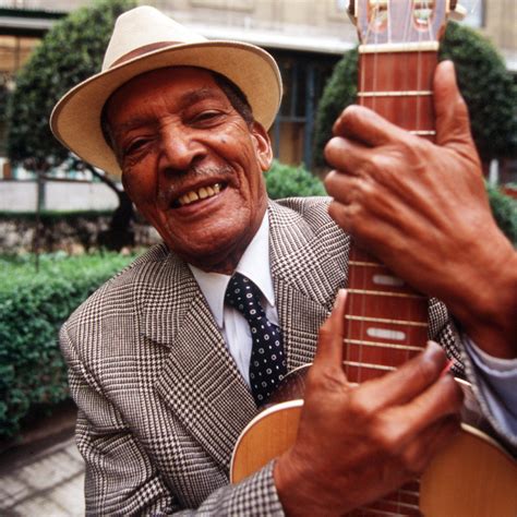 Image result for Compay Segundo Video Musical