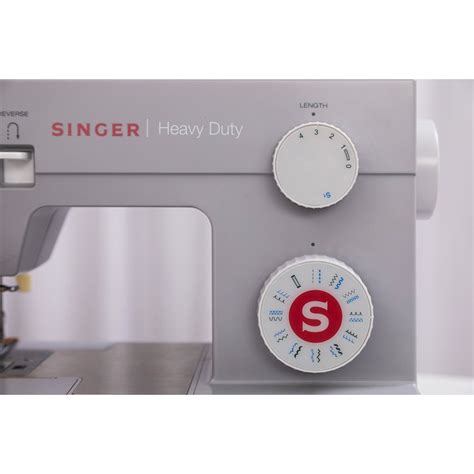 SINGER Heavy Duty 4423 Sewing Machine