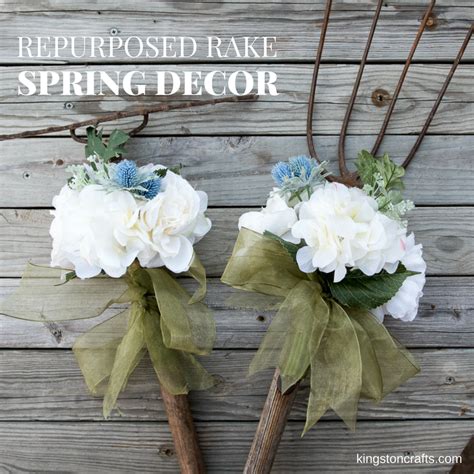 Repurposed Rake Spring Decor | DIYIdeaCenter.com