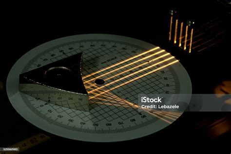 Image result for Spectrometer Experiment Concave Mirror