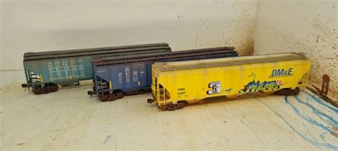 Image result for HO Scale Model Grain Hoppers