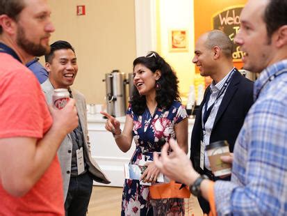 MBA - Culture & Community - Alumni Network | UVA Darden School of Business