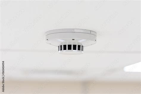 smoke detector of fire alarm Stock Photo | Adobe Stock