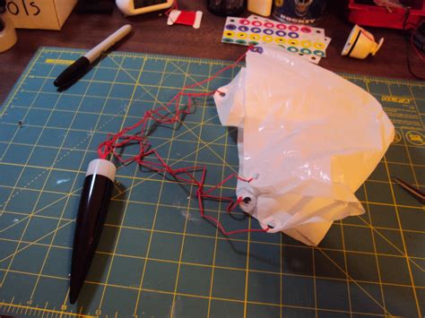 DIY Model Rocket Parachute : 8 Steps - Instructables