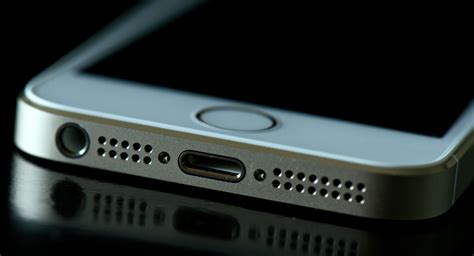 Image result for iPhone 5 Problems