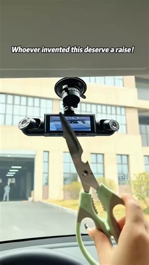 🌙【Deep Night Vision, Round-the-Clock Protection】24/7 uninterrupted monitoring ensures every overnight parking feels as safe as daytime! 🔭 360° Night Vision Dashcam ✅ Full-Color Night Vision — Starlight-level sensor captures crystal-clear footage even in low-light conditions ✅ Parking Guard — Vibration-triggered motion detection for automatic recording of anomalies ✅ Ultra-Long Battery Life — Low-power mode power-off protection ensures 24/7 continuous protection ✅ Remote connectivity — Real-tim