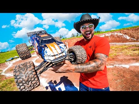 FIZ UMA PISTA GIGANTE PRO MEU CARRINHO TRAXXAS !! * vocês pediram então eu fiz * 😱