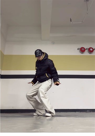 EXO Growl: Lyrics, Meaning, and Dance Break Insights