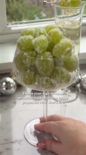 Prosecco-Soaked Cotton Candy Grapes Recipe
