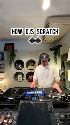 Mastering DJ Scratch Techniques for Advanced Skills