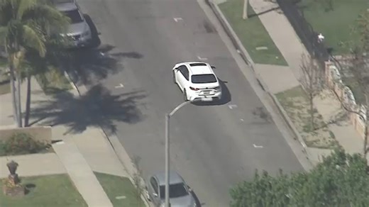 Driver leads CHP on high-speed chase through East LA area