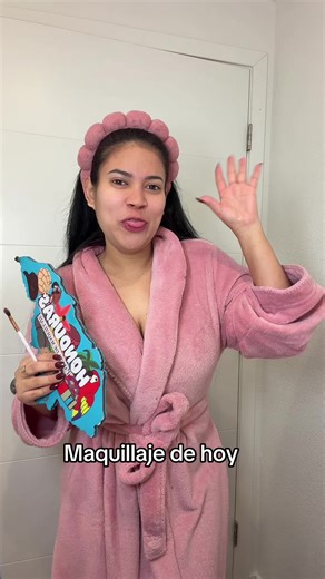 Natural Makeup Tutorial with Anyi