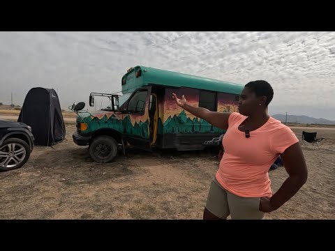 Inside Look America's Poor Surviving Van Life In the Desert
