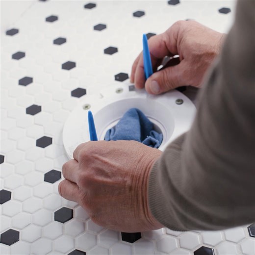 Gerber’s Viper Force™ toilet features the ReadySet™ installation kit for a smarter, faster, and easier install. Available on Amazon.com | Gerber Plumbing Fixtures