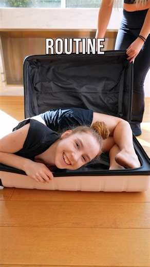 Contortionist Morning Routine!