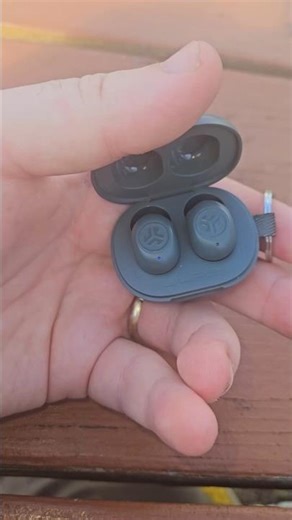 Best Small Wireless Earbuds to Gift 🎁 JLab Mini Earbuds Trending Now