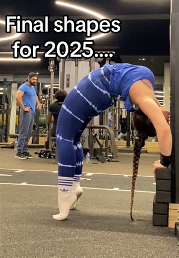 Mastering Handstands and Flexibility Techniques