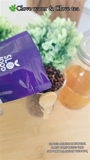 🌿This is a great immune-boosting, powerful tea recipe made with simple natural ingredients. Add four to five cloves into a teapot with a pinch of Ceylon cinnamon turmeric and ginger. A pinch of black pepper to stimulate the turmeric. Sweeten it with a little bit of manuka honey and you have a powerful immune boosting tea. 🌿Adding a few cloves of Ceylon cinnamon (true cinnamon) enhances the flavor and creates a warming, soothing herbal tea many people enjoy for overall wellness. Easy to make, a