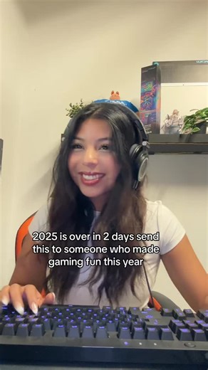 Send this to a gamer who made your year😌🧡 Follow @cyberpowerpc for custom PC Builds, gaming content, and PC updates 🧡 Let’s Go! . . . . . #pcbuild #pcbuilding #pcsetup #pcgaming #pcgamer #gamer #gamingmemes #pcmemes #fyp #reels #explorepage✨ #pcmasterrace #pcmod #funnygaming | CyberPower Inc.