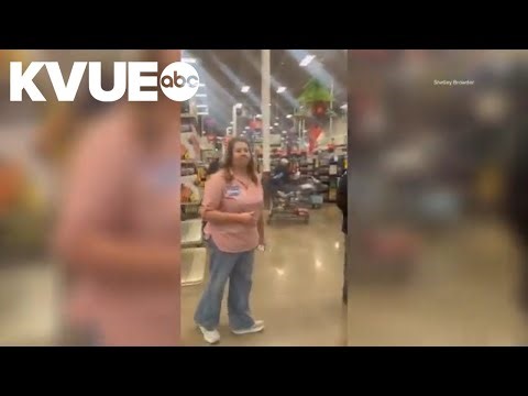 North Texas H-E-B surprises shoppers with free groceries