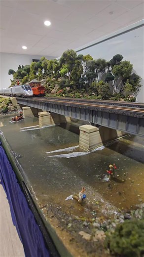 HO Scale Model Trains: Amtrak Legacy Acela Journey