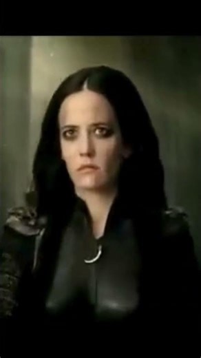 👑 Artemisa: la general del caos (Eva Green) | Escena legendaria