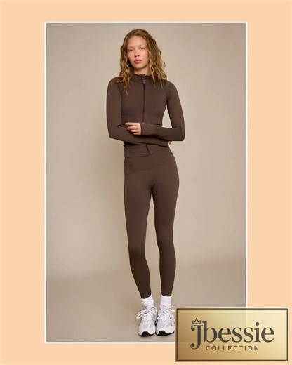 Espresso Seamless Gym Jacket