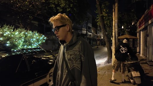 Sự kiện Dirty Coin: Hành Trình 50 Năm