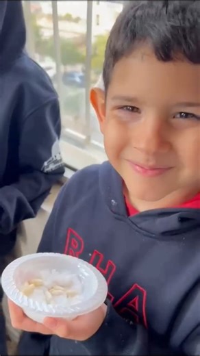 Brighter Horizons Academy on Instagram: "Our Grade 2 students had a fun science planting activity! 🌱They were very excited to plant their own seeds and learn how plants grow.✨🌿💚"