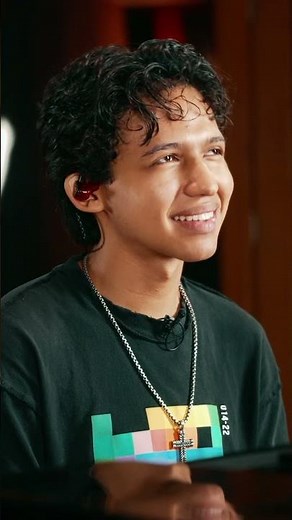 The first time Justin Lee Schultz hears Peter Gabriel #pianote #justinleeschultz #petergabriel