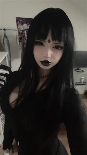 Raven Cosplay from Teen Titans: A Creative Guide