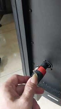 lepas konektor sound hr