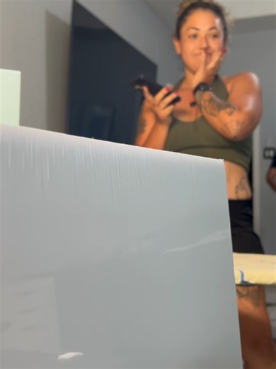 This is my 8 mile moment if you follow.... Since my lovely mother has threatened to blackmail me I feel it's important to post my side especially since I do run a business and I don't want only her side being heard. For those that don't know me and for those who do let me just put everything on the table. When I was younger, I made some horrible choices. I found myself in an abusive relationship with my oldest 2 dad, got hooked on drugs and did some pretty shitty things and became a pretty shitt