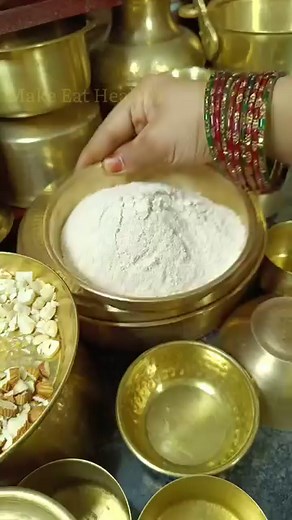 1.2M views · 10K reactions | Vrat Halwa | Rajgira halwa | Ramdana halwa | Amaranth Grain Halwa #makeeathealthy Ingridiants - Rajgira -250gm Ghee - 250gm Milk -600ml Dry coconut -150gm Sugar- as per your sweetness Dryfruits . . . . . . . . . . #viralreels#newrecipe##reels#trendingreels#reel#newrecipe#shorts#short#viral#viralrecipe#traditionalrecipe#trend#challange#viralshorts#trendingshort #indiancusine#easyrecipe#trending | Make eat healthy | Facebook