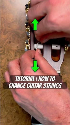 Tutorial : How to change classical guitar strings