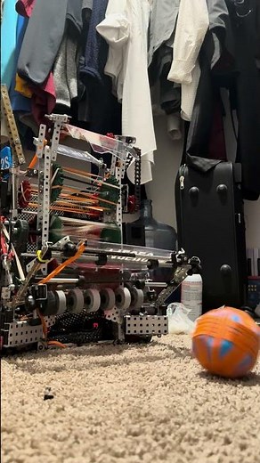 Vex v5 basket bot Intake/scoring test