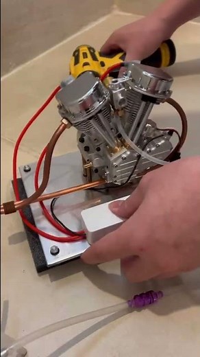 CISON FG-VT9 9cc V2 Engine V-Twin Dual Cylinder 4-Stroke Air-Cooled Gasoline Engine Motorcycle RC