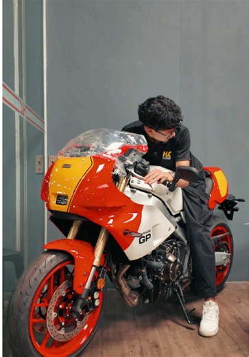 马上有钱 = Horse on top got money! Anyways, this is the perfect bike to get for CNY 😉 ##fyp##xyzcba##biketok##yamaha##xsr