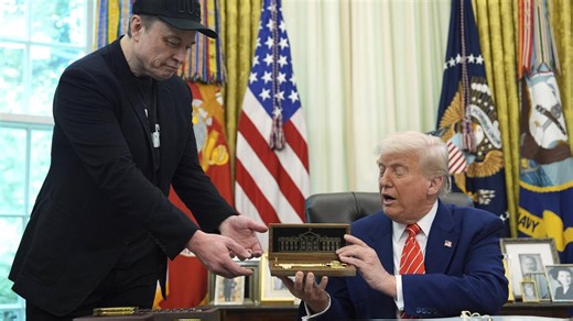 Trump awards Elon Musk a golden key for his DOGE work