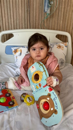 Lali Peikrishvili on Instagram: "კითხვის საათები გვაქვს🤣🤣❤️"