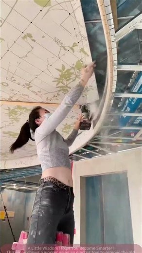 Full process of ceiling installation! Watch how workers quickly dismantle the old one