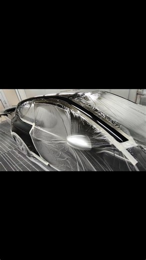 Zoey F Stevenson on Instagram: "Black Peugeot roof done in PPG Onevisit Basecoat and Autothane clear, we're using it for budget jobs as PPG products are getting very expensive."