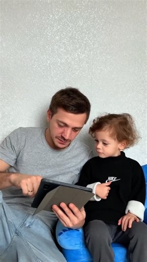 𝗚𝗜𝗢 ● 𝗨𝗚𝗖 𝗰𝗼𝗻𝘁𝗲𝗻𝘁 𝗰𝗿𝗲𝗮𝘁𝗼𝗿 on Instagram: "Memories are more than just photos. Time passes, children grow up, but your voice, the emotion, and the feeling of that moment are what truly matter. Storykeeper lets you add your voice to every photo and turn memories into living stories — ones they can return to years later. It’s not just an archive; it’s a time capsule where love remains. . 💬 Comment “story” to get the link and create your own memories with voice. . . . . @rocketdo