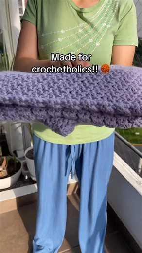POV: Your keyboard is a torture device 😅 This little gadget = instant wrist thumb relief #crocheter #massage #handwork #knitting #grannysquare | Relief Grip